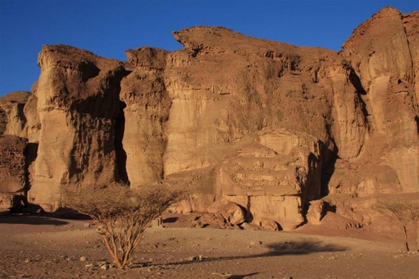 The red mushroom. Photo: Yaakov Shkolnik Solomon’s Pillars. Photo ...